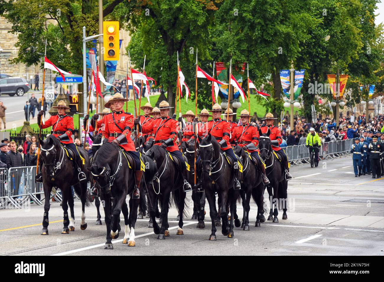 Ottawa, Canada - 19 septembre 2022 : la Gendarmerie royale du Canada dirige un défilé ...