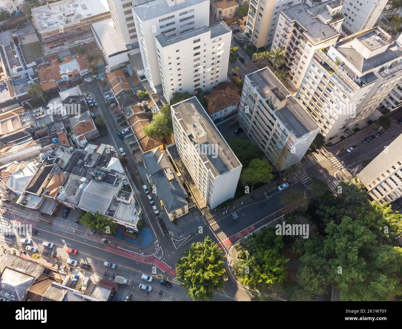 Vue aérienne de l'Edificio Louveira, un bâtiment moderniste du quartier ...