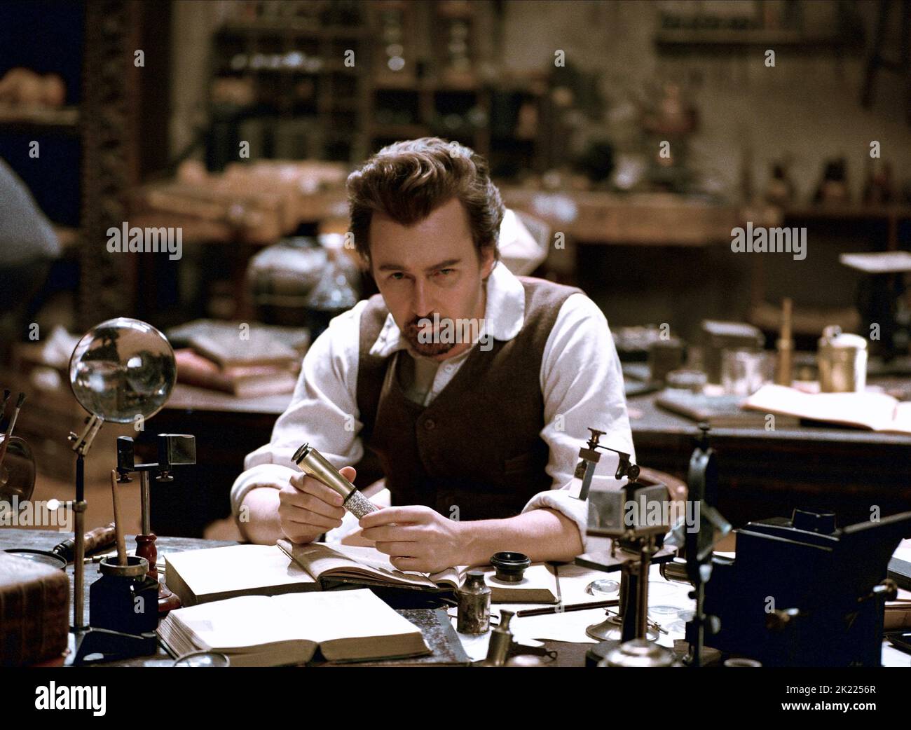 Edward lu Banque de photographies et d’images à haute résolution - Alamy