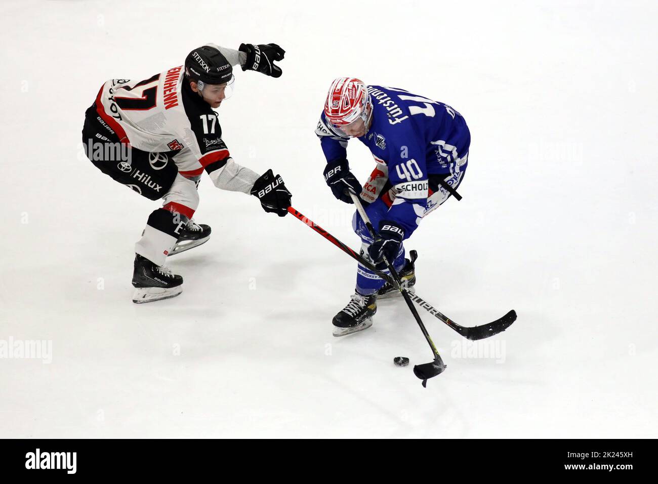 Ken andre olimb serc ailes sauvages Banque de photographies et d’images ...