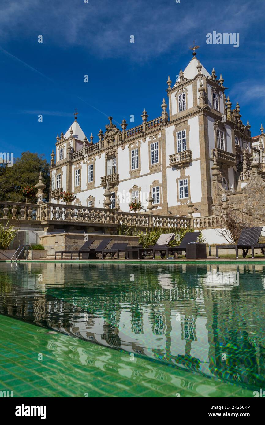 Porto, Portugal : 5 mars 2022 - Palais Freixo (Palacio do Freixo) sur ...