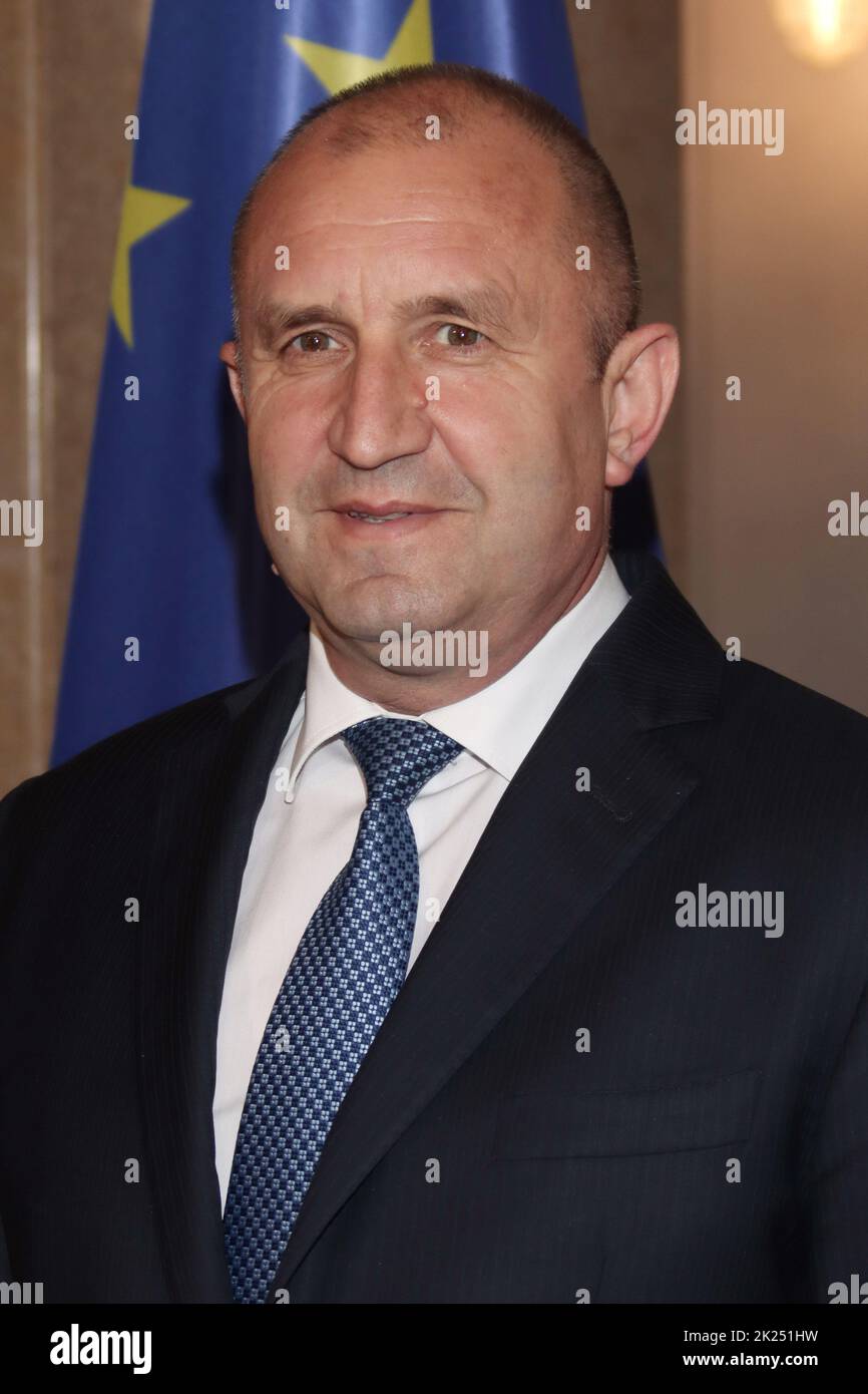 Rumen radew Banque de photographies et d’images à haute résolution - Alamy