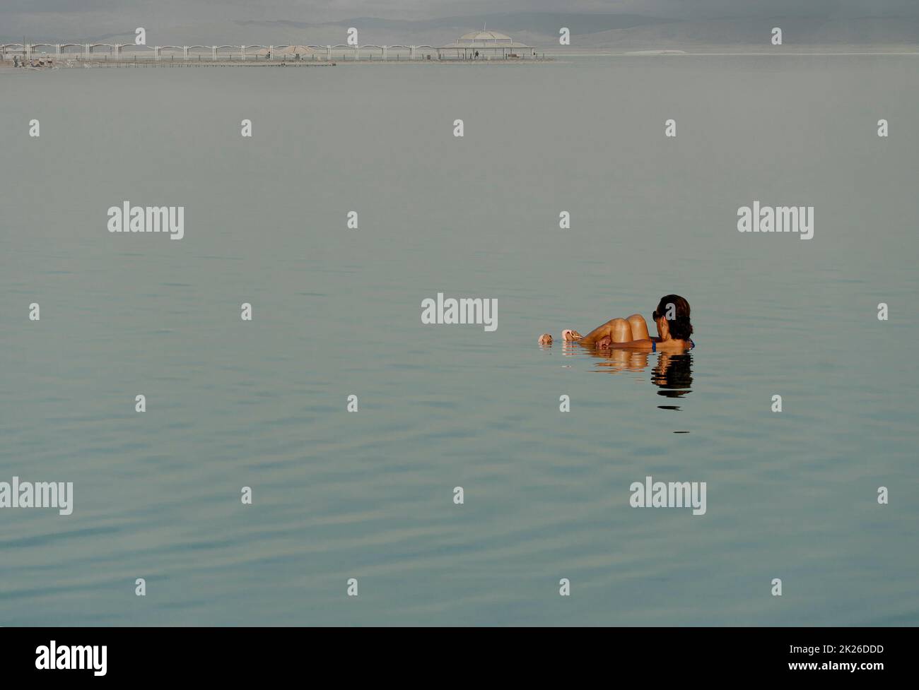 Baignade dans la mer morte Banque de photographies et d’images à haute ...