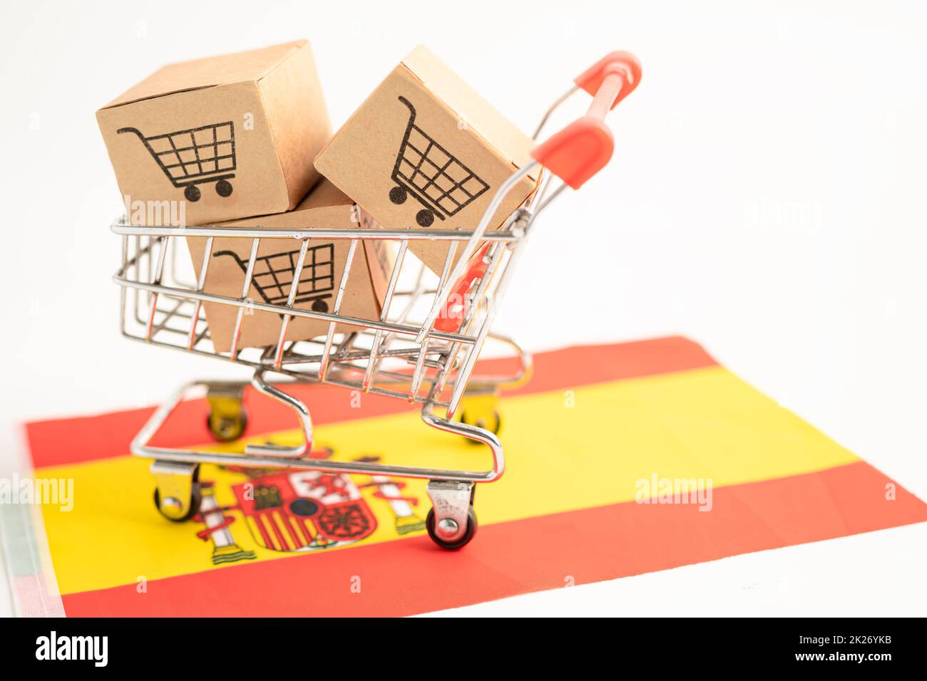 Boîte avec le logo du panier et le drapeau de l'Espagne, Import Export ...