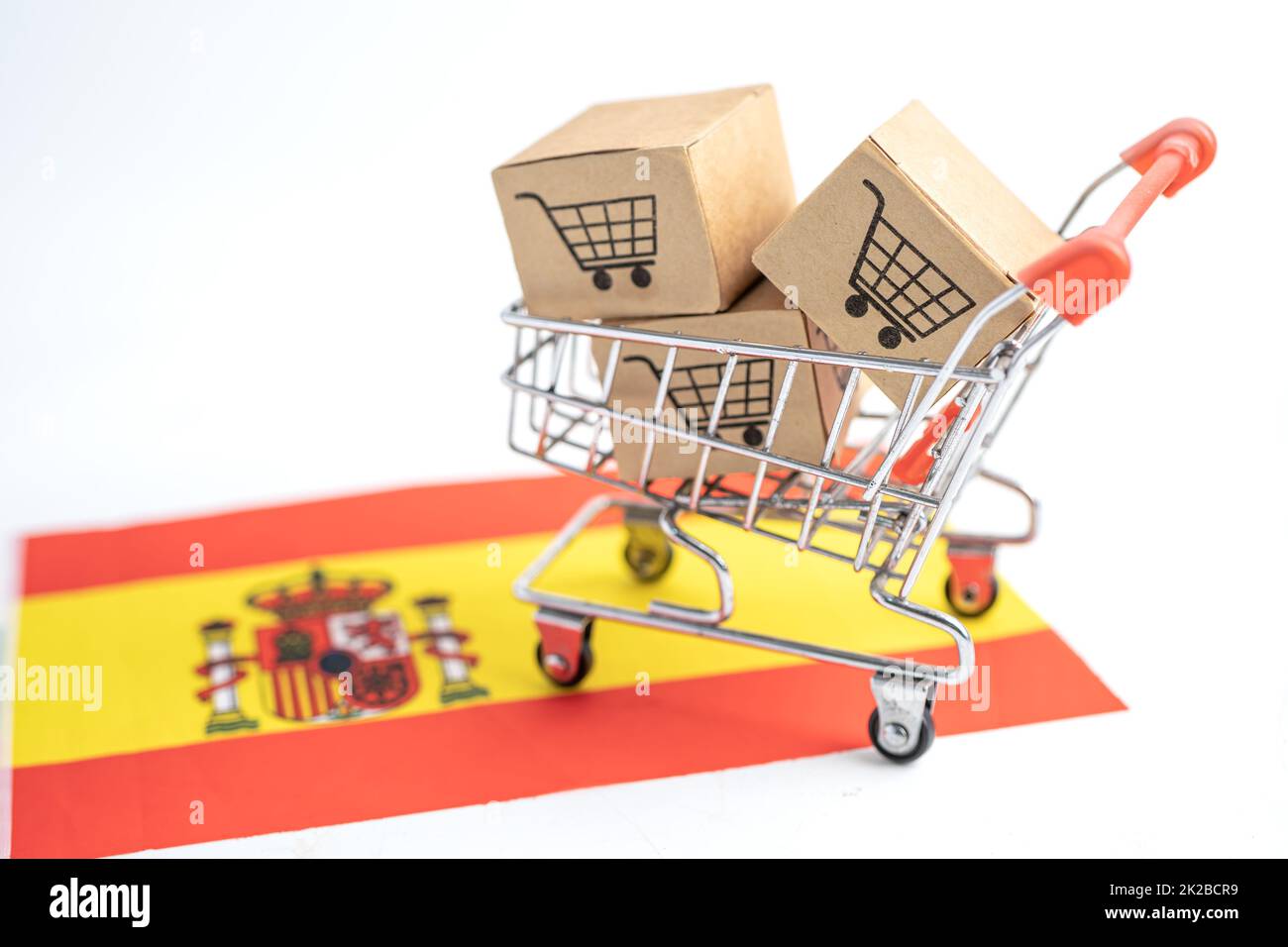 Boîte avec le logo du panier et le drapeau de l'Espagne, Import Export ...