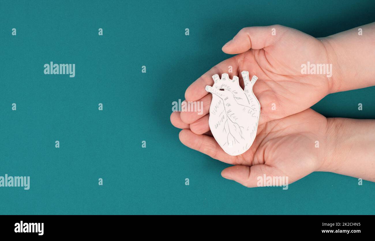 Maladie cardiaque, myocardite effet secondaire des seringues Covid-19 ...