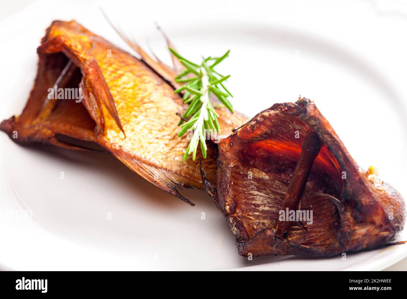 Poisson fumé Banque de photographies et d’images à haute résolution - Alamy
