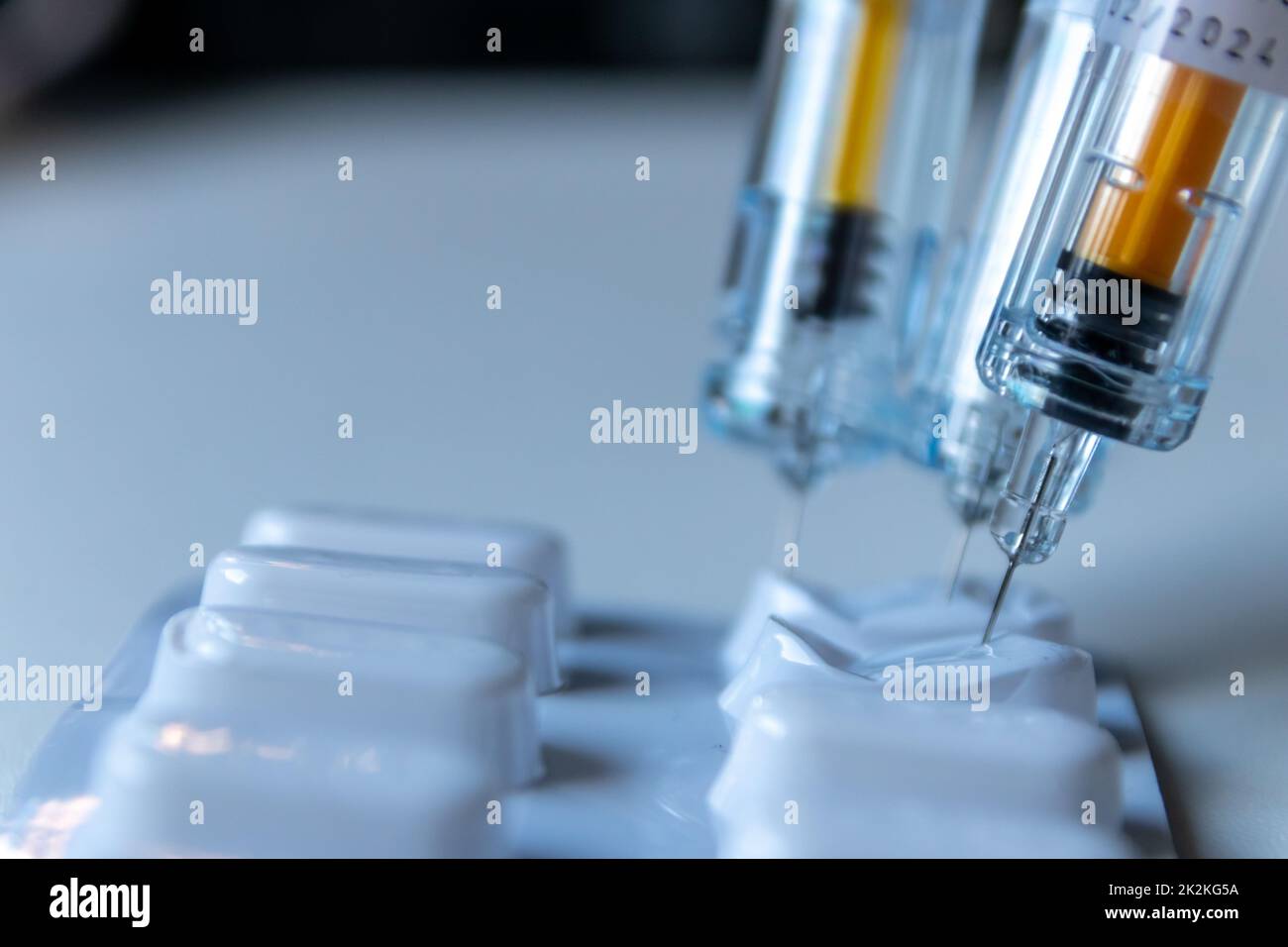 Abus de médicaments Banque de photographies et d’images à haute ...