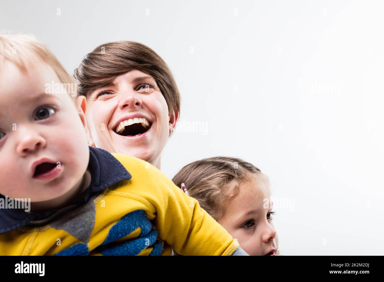 Mère avec sa fille et son fils Banque de photographies et d’images à ...