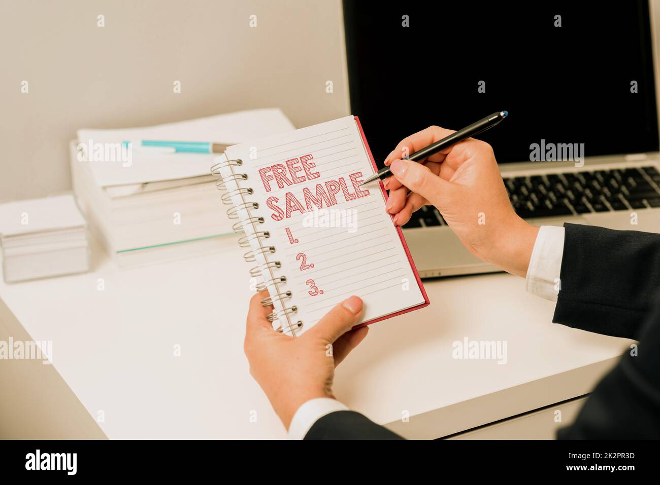 Écriture affichant du texte exemple libre. Mot écrit sur une partie des ...