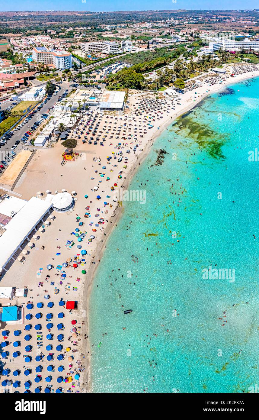 Panorama de la célèbre plage de Nissi. Ayia Napa. Chypre Photo Stock ...