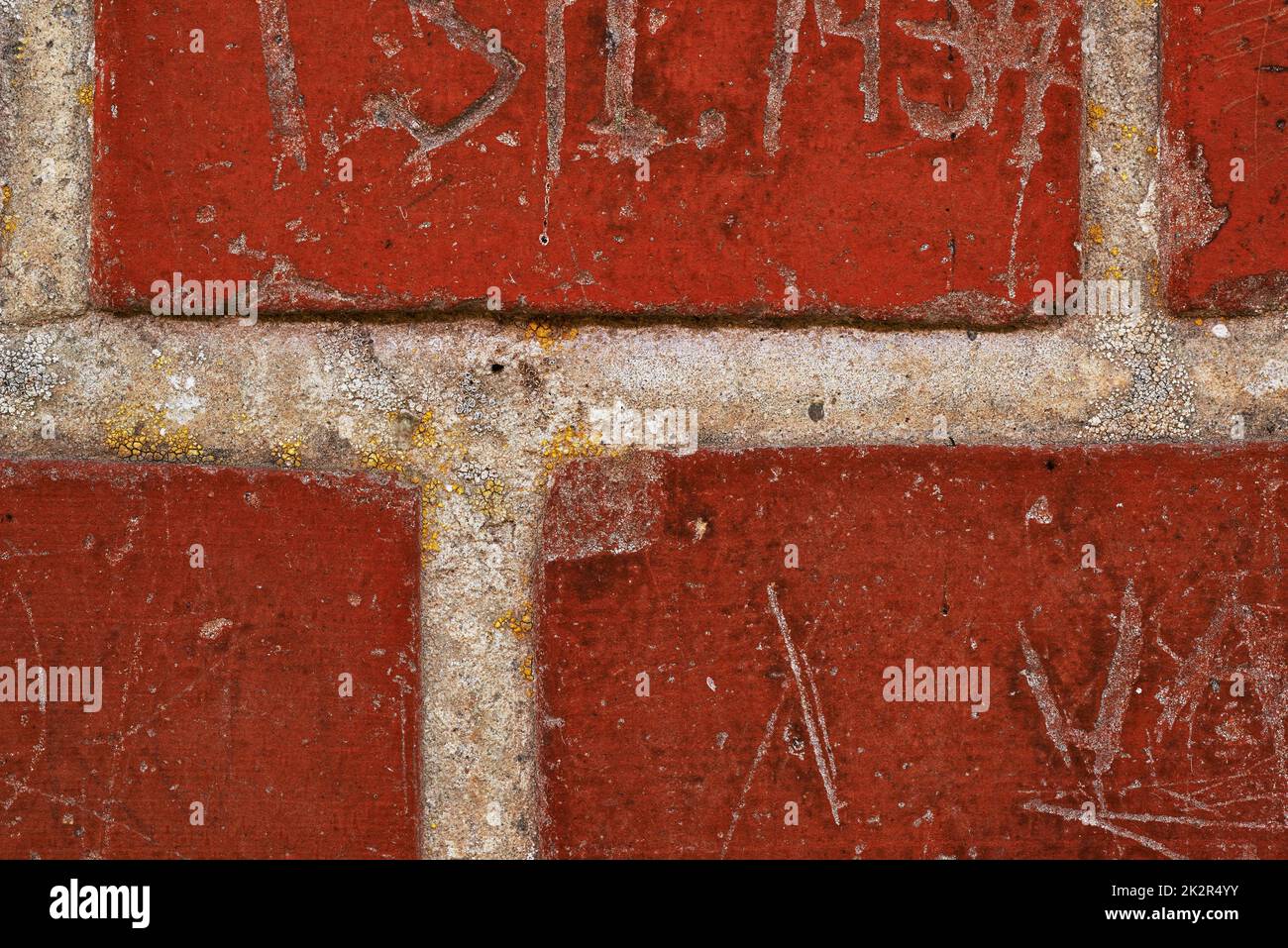 Mur de signature. Une photo de mur de brique d'une vieille école avec ...
