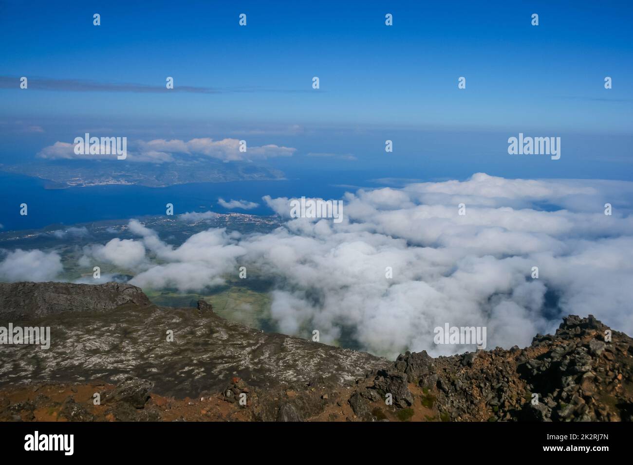 Volcan pico açores Banque de photographies et d’images à haute ...