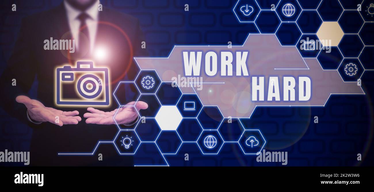 Affiche textuelle indiquant Work Hard. Présentation commerciale des ...