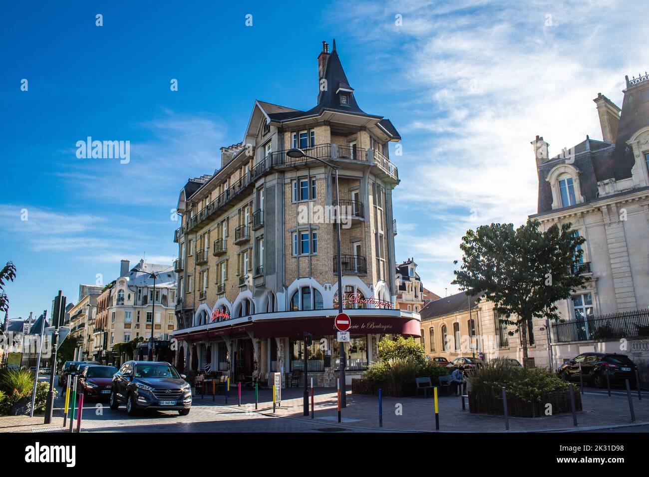 Reims, France - 22 septembre 2022 Paysage urbain et architecture de ...
