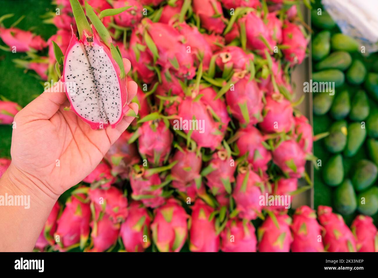 Ejder meyvesi Banque de photographies et d’images à haute résolution ...