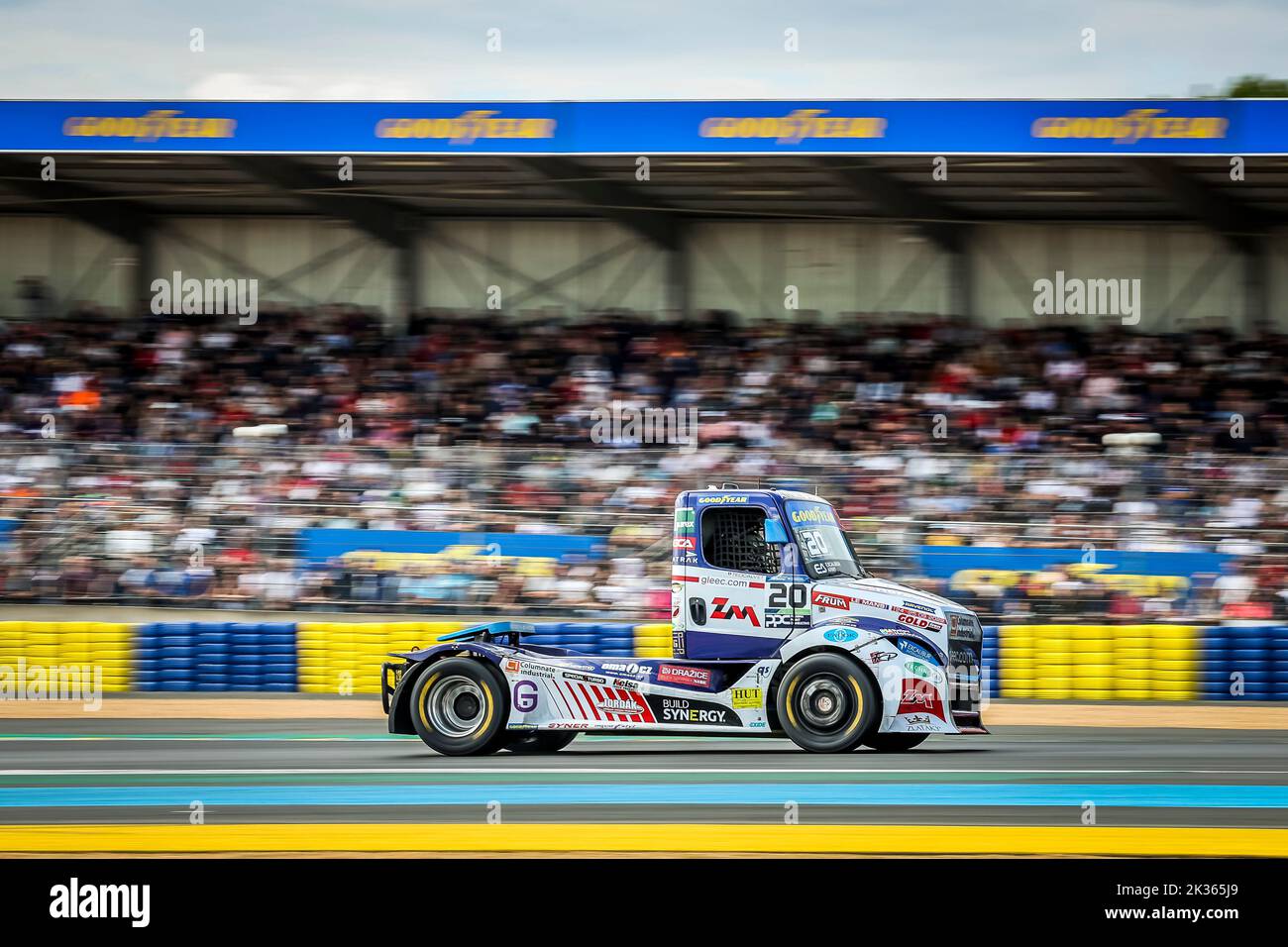 20 CALVET Teo,BUGGYRA ZM COURSE, FREIGHTLINER, action pendant la ronde ...
