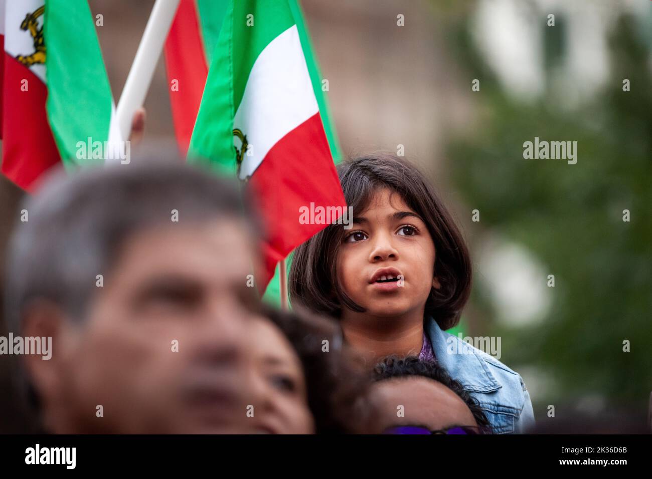 Washington, États-Unis. 24th septembre 2022. Une jeune fille assiste à ...