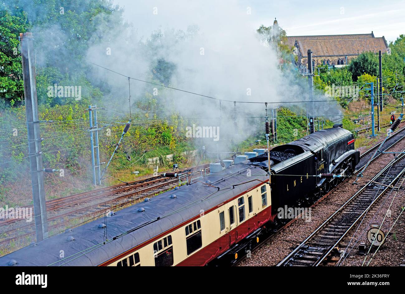 A4 pacifique no 4498 monsieur nigel gresley Banque de photographies et ...