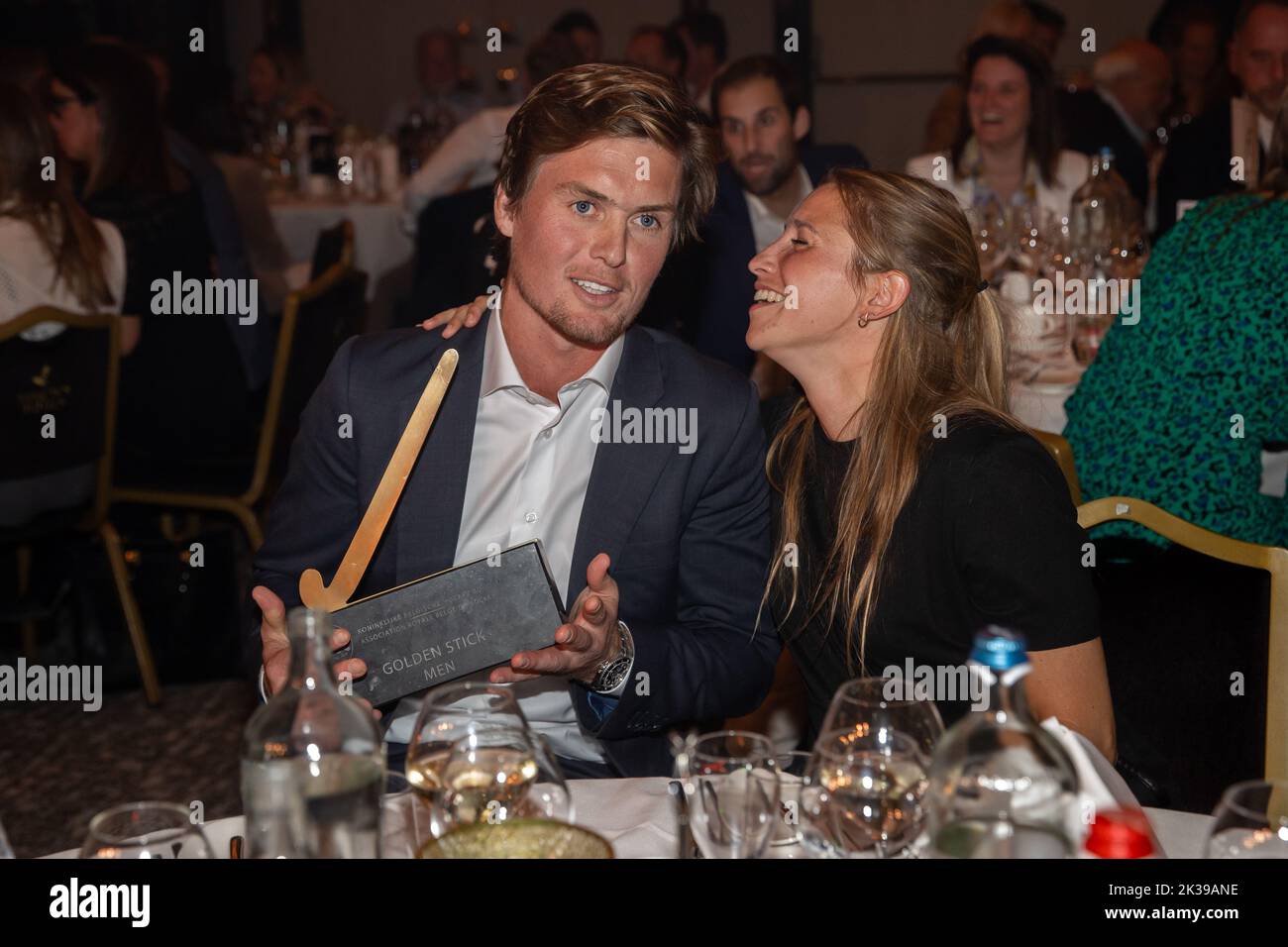 Tom Boon de Belgique photographié avec sa copine lors d'une cérémonie ...