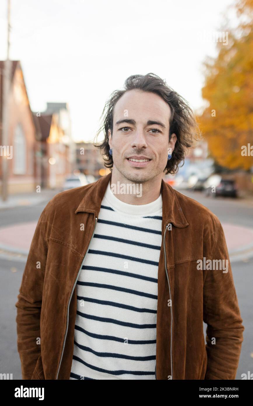 Beau gosse homme Banque de photographies et d’images à haute résolution ...