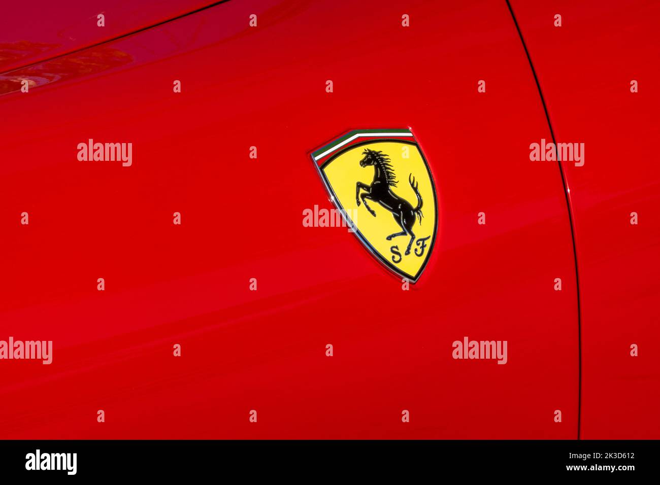 Ferrari horse logo Banque de photographies et d’images à haute ...