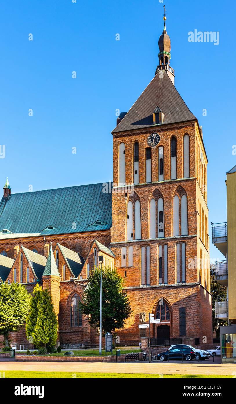 Koszalin, Pologne - 10 août 2022: Cathédrale gothique Sainte Marie ...