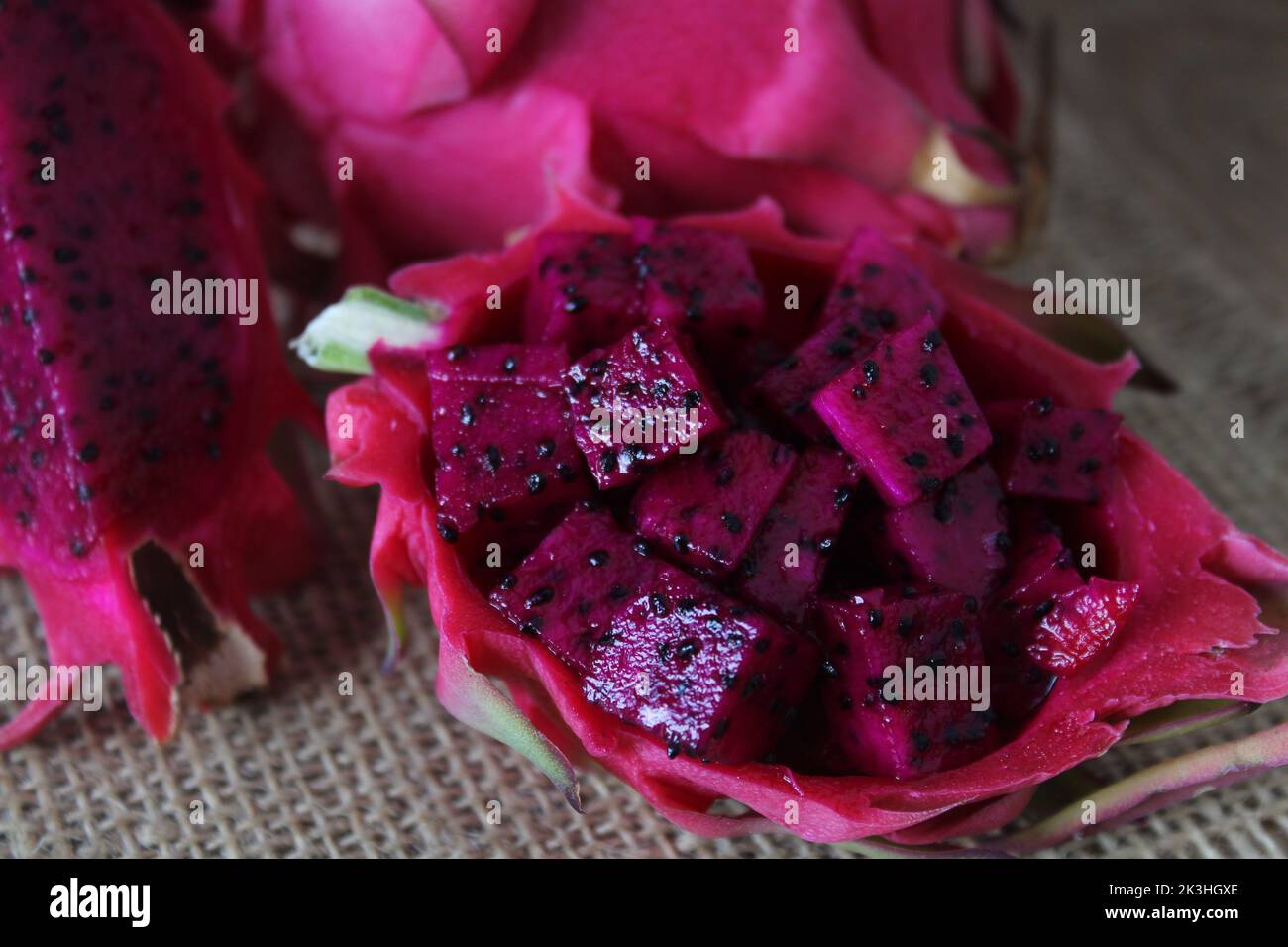 Ejder meyvesi Banque de photographies et d’images à haute résolution ...