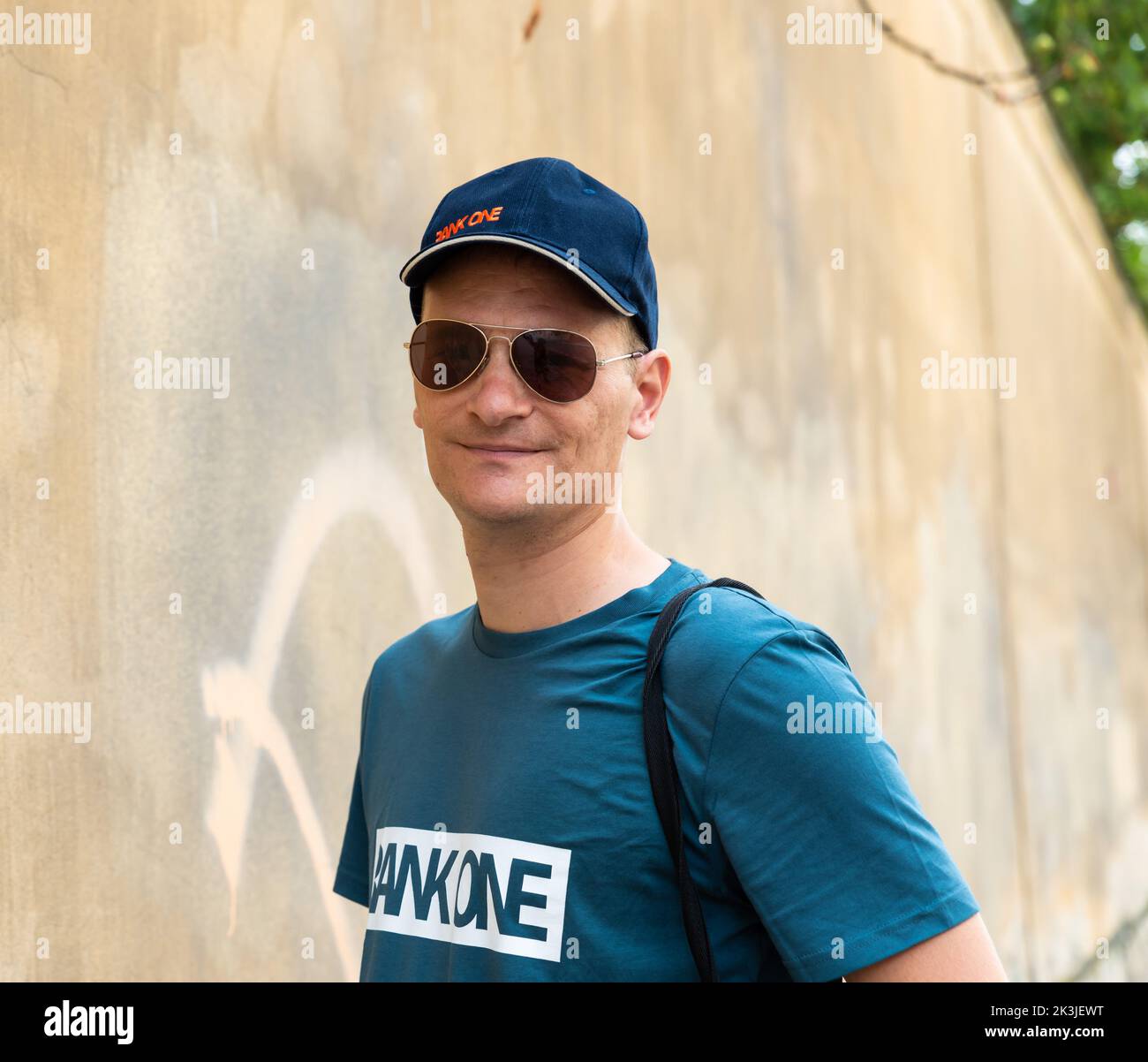 Baseball hat Banque de photographies et d’images à haute résolution - Alamy