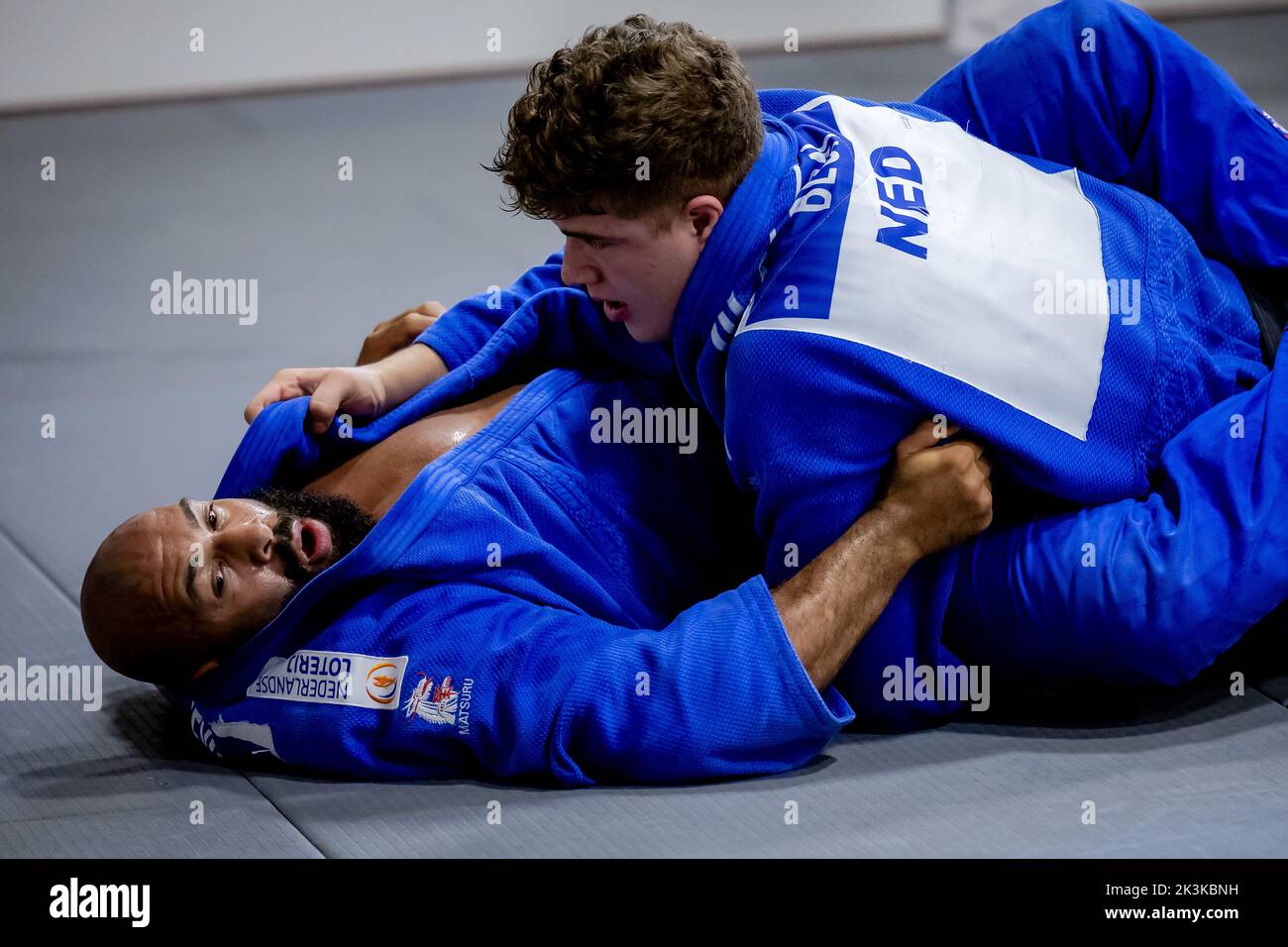 2022-09-27 16:54:28 ARNHEM - judoka Roy Meyer pendant une session de ...