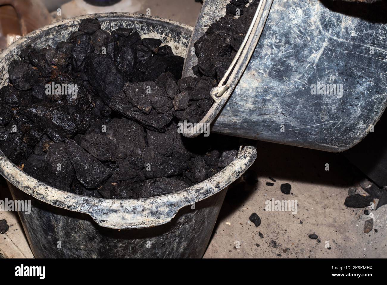 Chaudière à charbon domestique Banque de photographies et d’images à haute résolution - Alamy