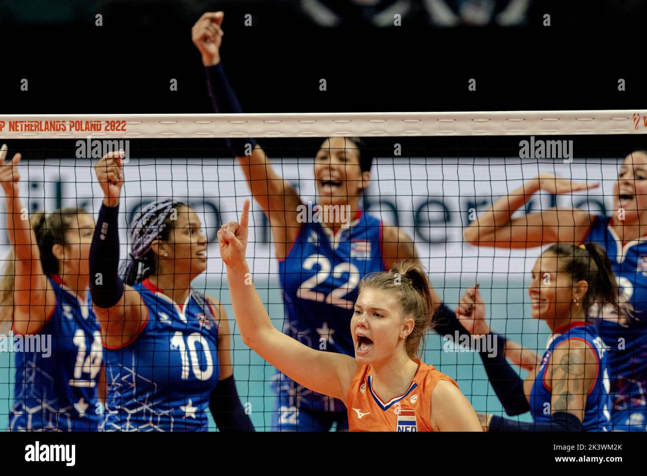 ARNHEM - Eline Timmerman des pays-Bas en action contre la Bretagne ...