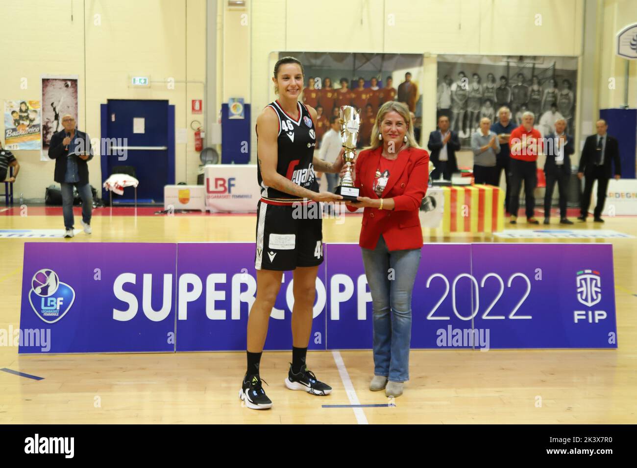 Sabrina cinili Banque de photographies et d’images à haute résolution ...