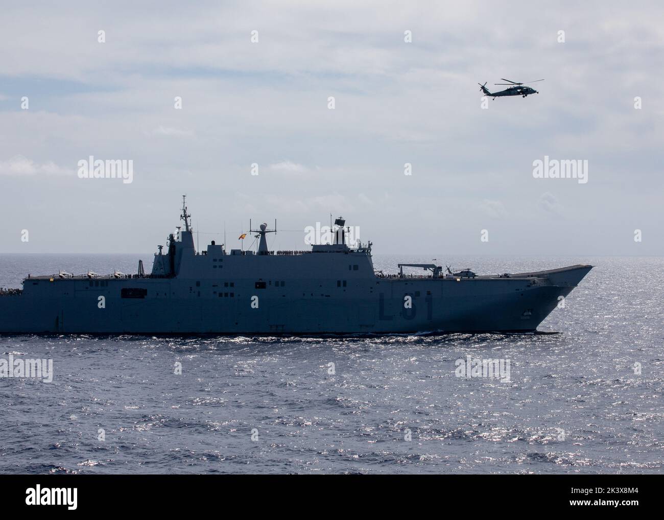 220927-N-LR347-1005 MER IONIENNE (SEPT 27, 2022) le navire de la Marine ...