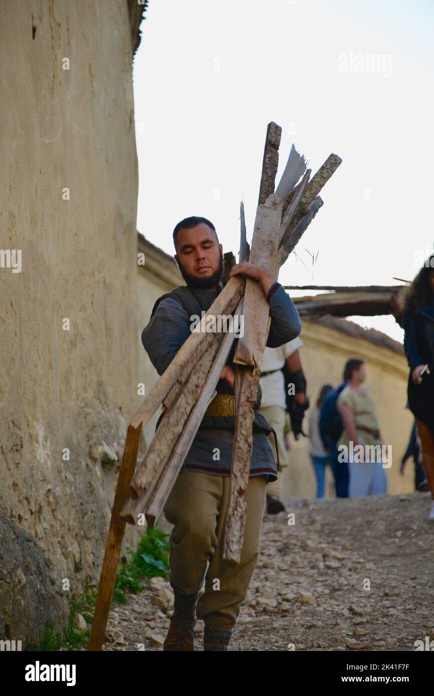 Festival antique recréant divers épisodes de la routine quotidienne des ...