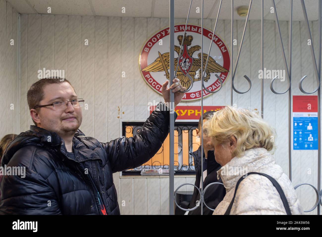 Moscou. L'homme qui est appelé au service militaire lors d'une ...