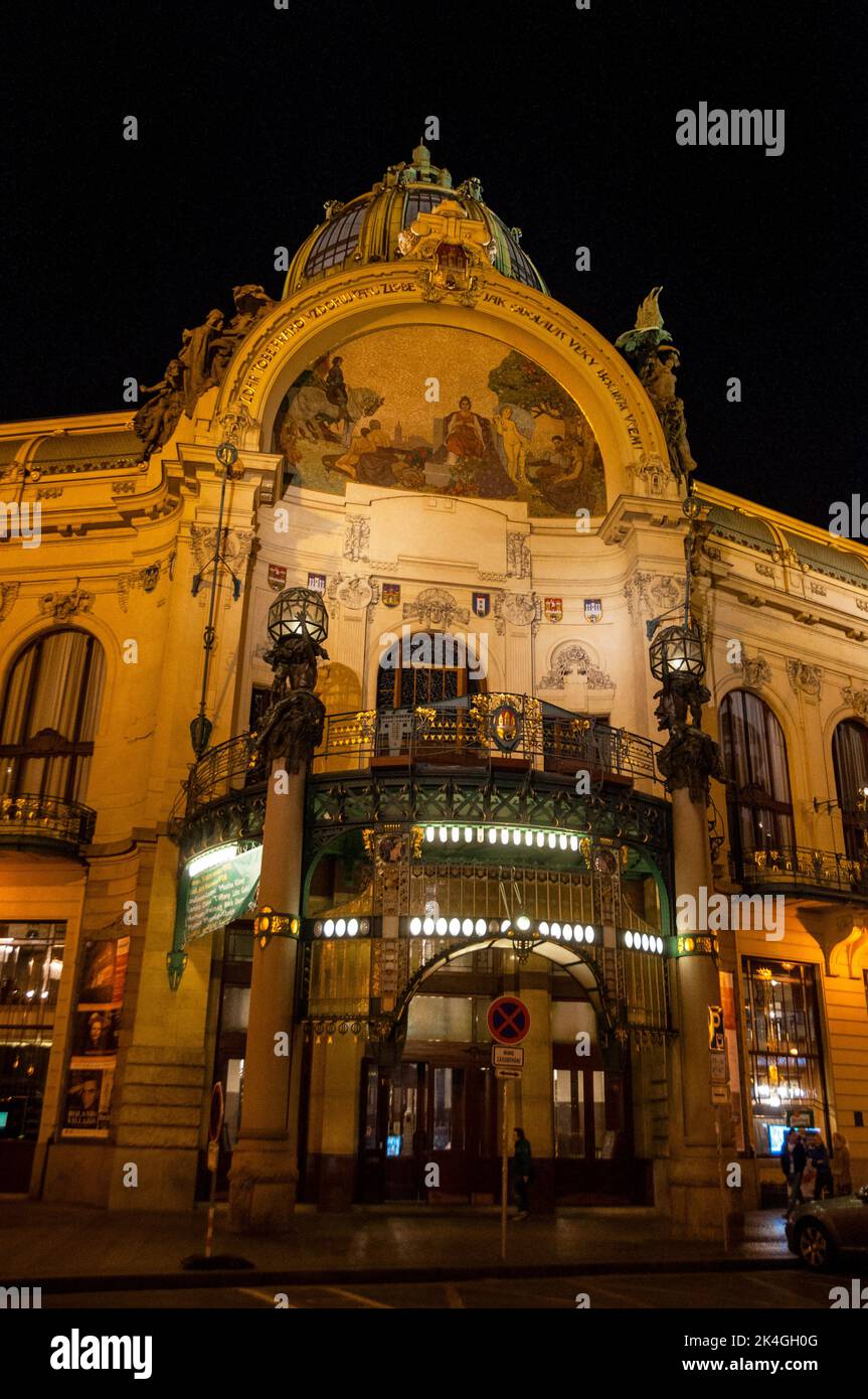 Art Nouveau Prague Municipal House, République tchèque Photo Stock - Alamy