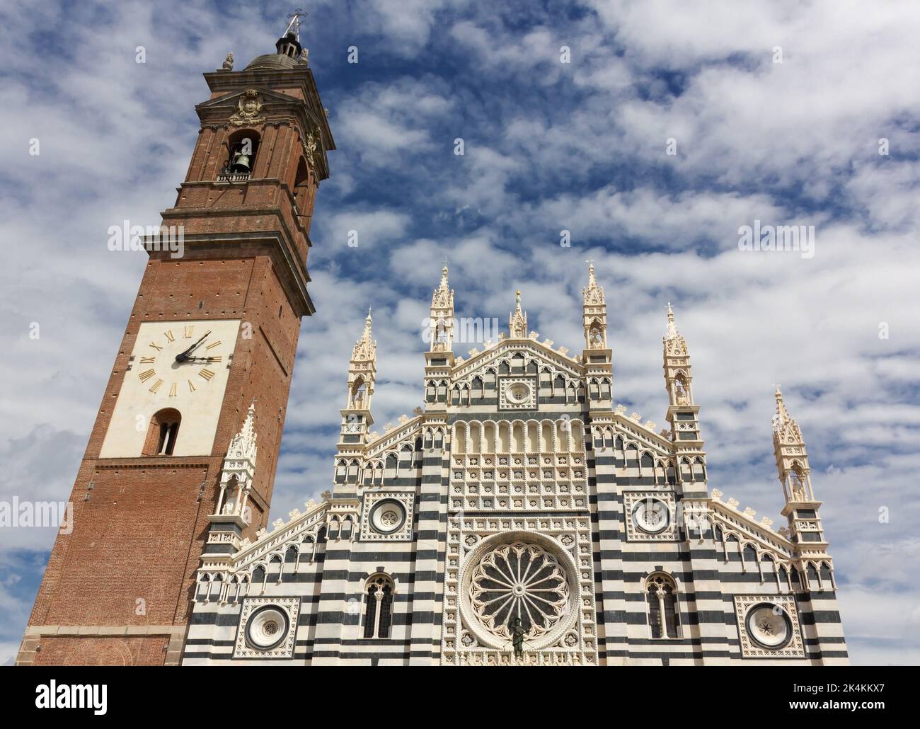 Monza cathedral Banque de photographies et d’images à haute résolution ...