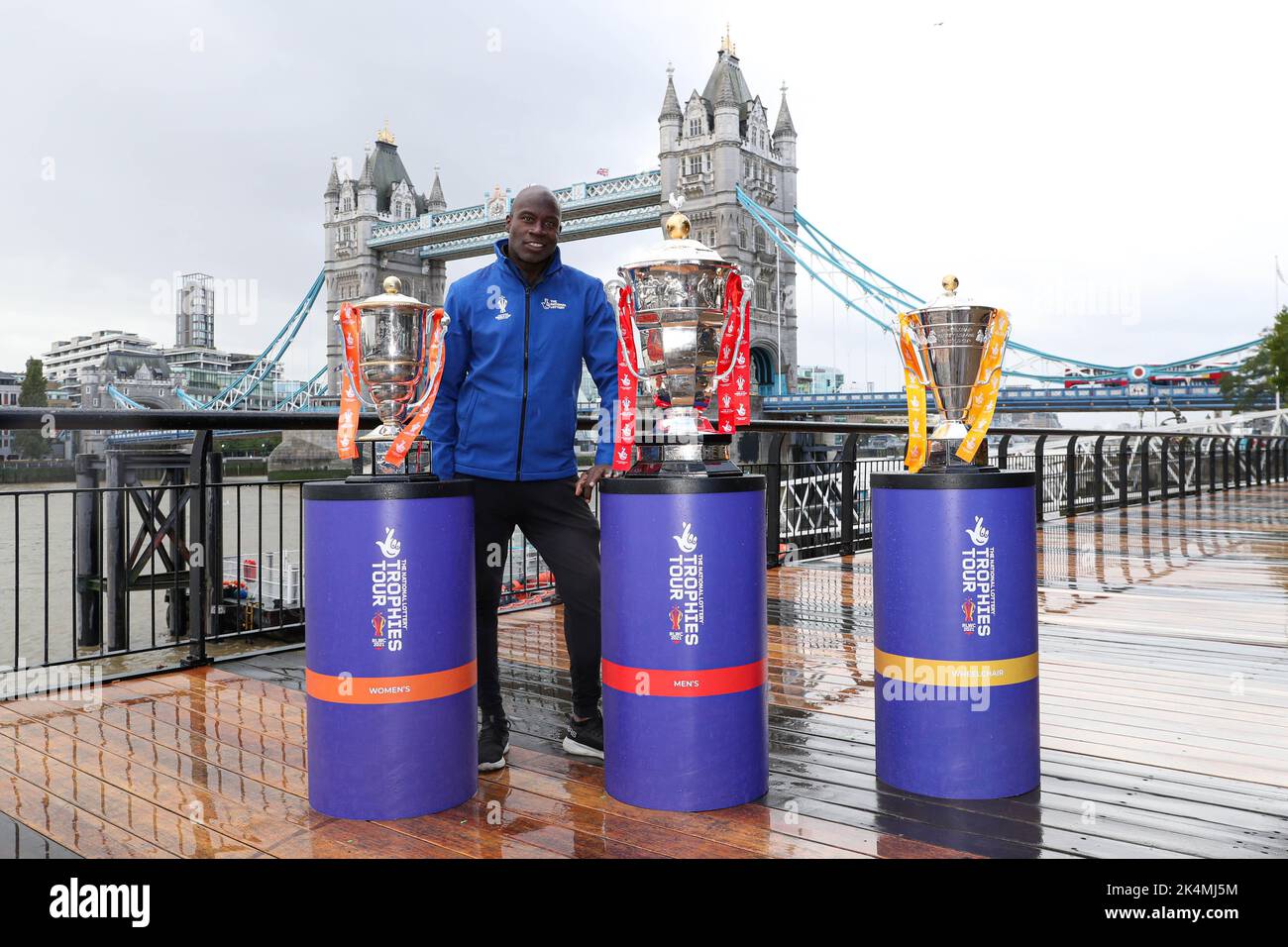 USAGE ÉDITORIAL SEUL l'ancien joueur de rugby d'Angleterre, Martin ...