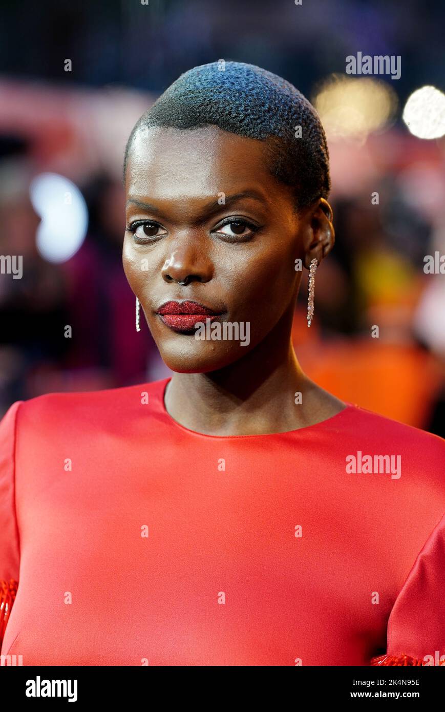 Sheila Atim assiste à la première Woman King à l'Odeon Luxe, Leicester ...