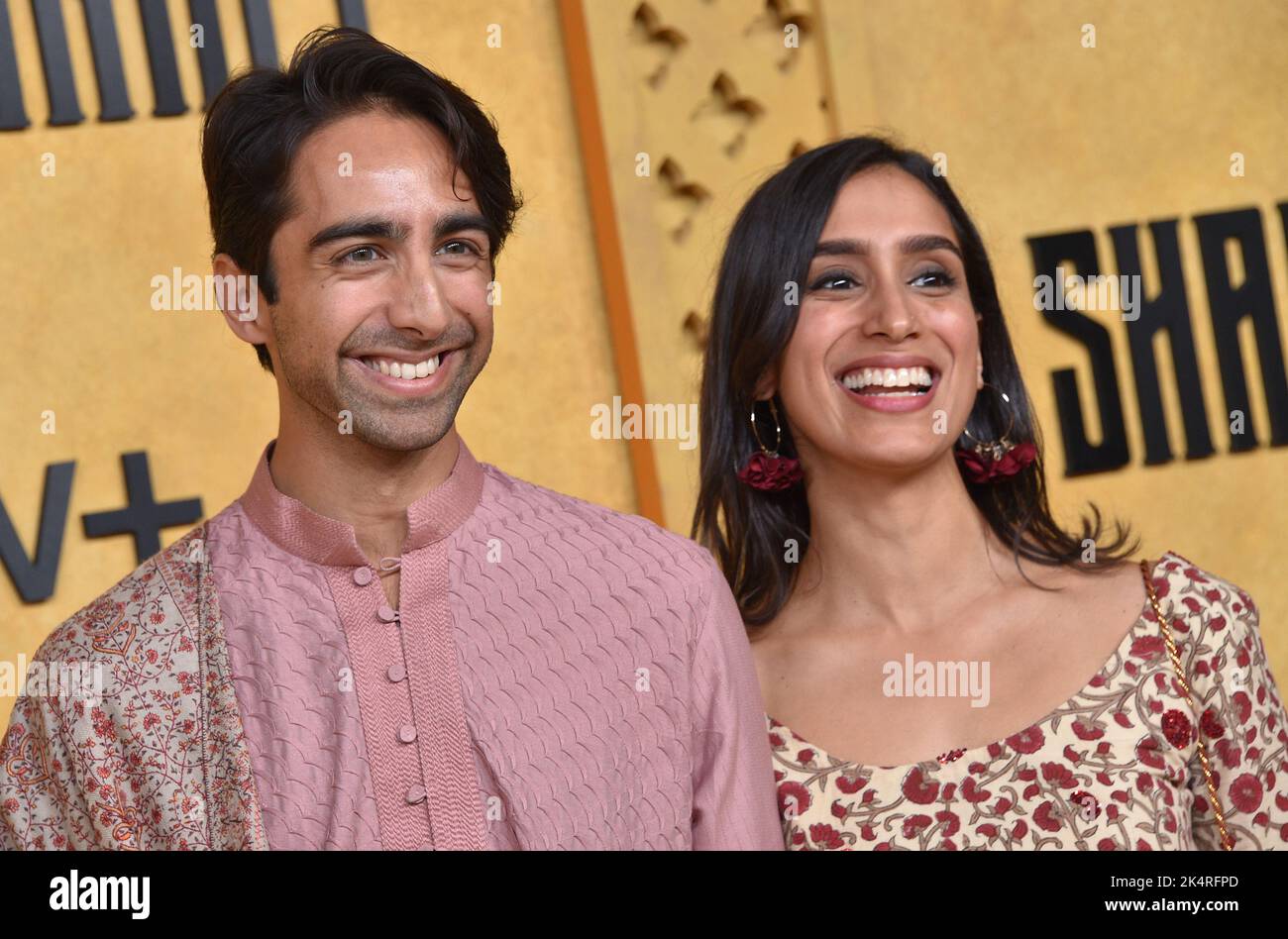 Shubham Saraf et Shaan Sahota assistent à la première de tapis rouge de ...