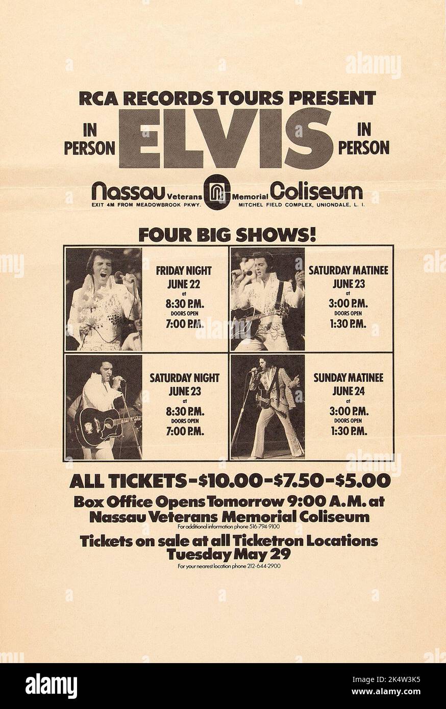 Elvis live 1973 Banque de photographies et d’images à haute résolution ...