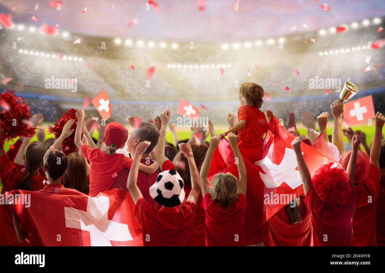 Supporters swiss national soccer team Banque de photographies et d ...