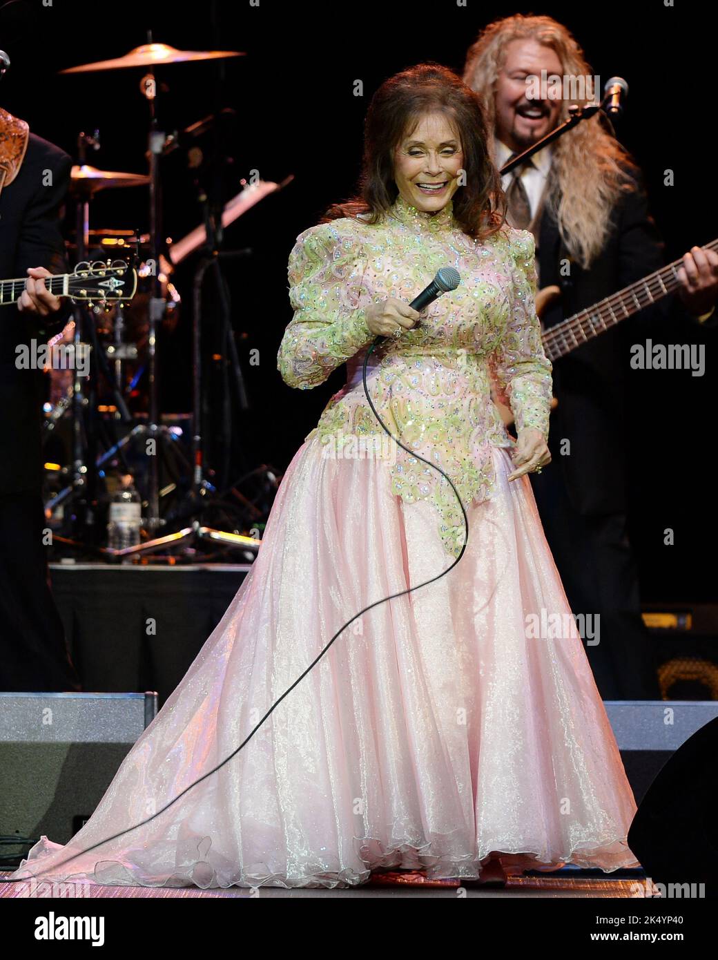 HOLLYWOOD FL - 15 SEPTEMBRE : Loretta Lynn se produit au Hard Rock Live ...