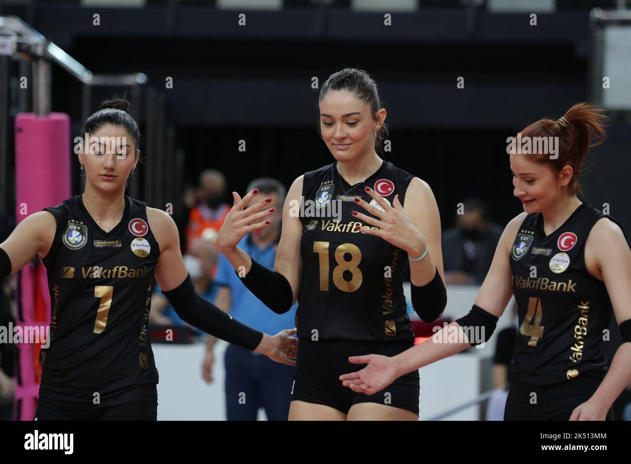 ISTANBUL, TURQUIE - 20 MARS 2022: Match de Zehra Gunes à Vakifbank contre PTT Turkish Sultans ...