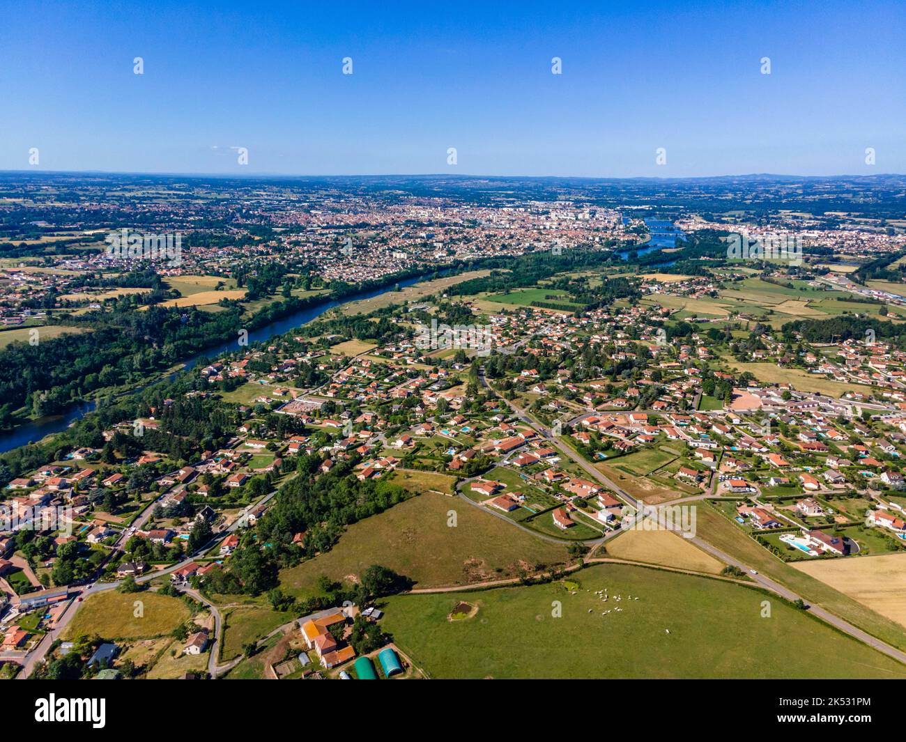 Vue aérienne de roanne Banque de photographies et d’images à haute ...