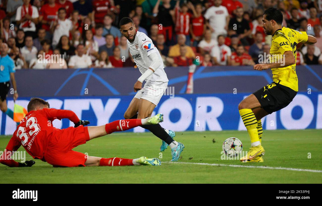 Sevilla fc borussia dortmund Banque de photographies et d’images à ...