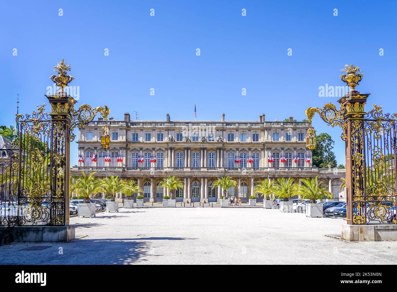 Place charles du gaulle Banque de photographies et d’images à haute ...