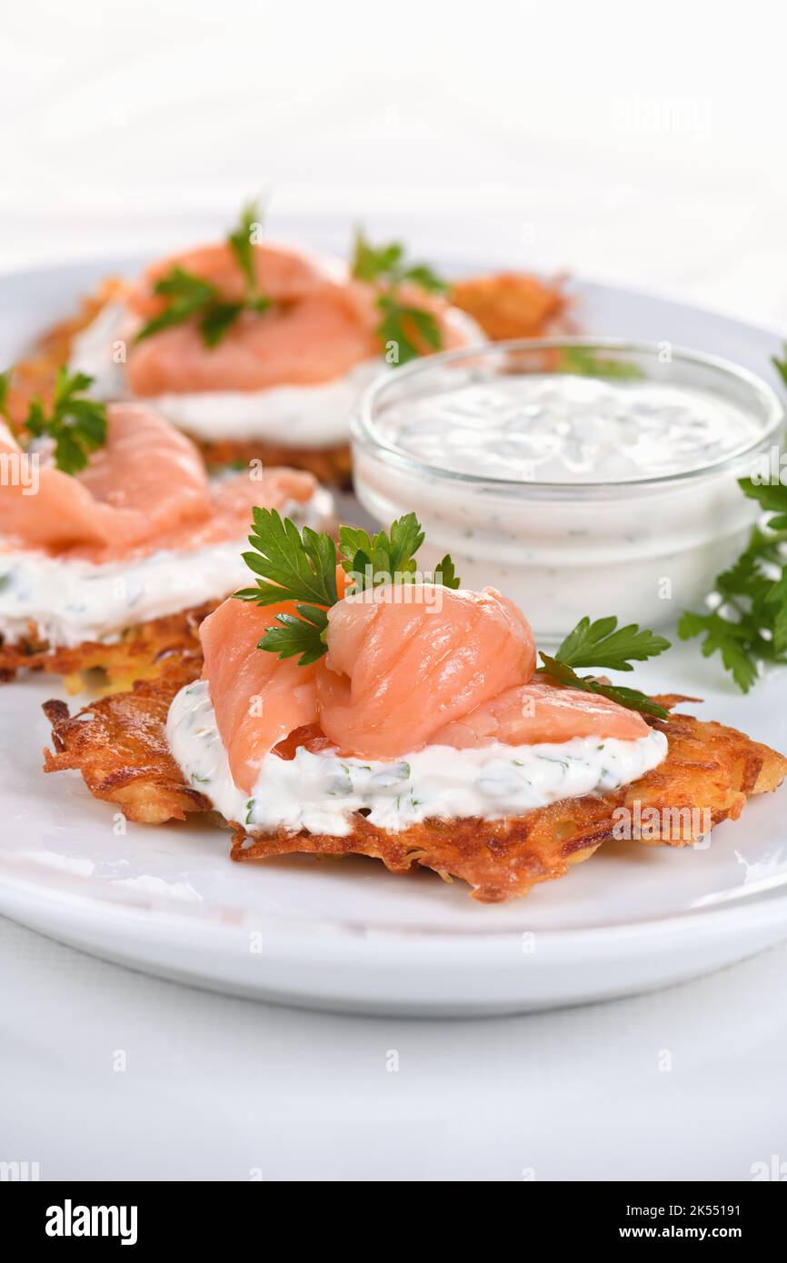 Beignets de pommes de terre croustillants (une crêpe, en particulier ...
