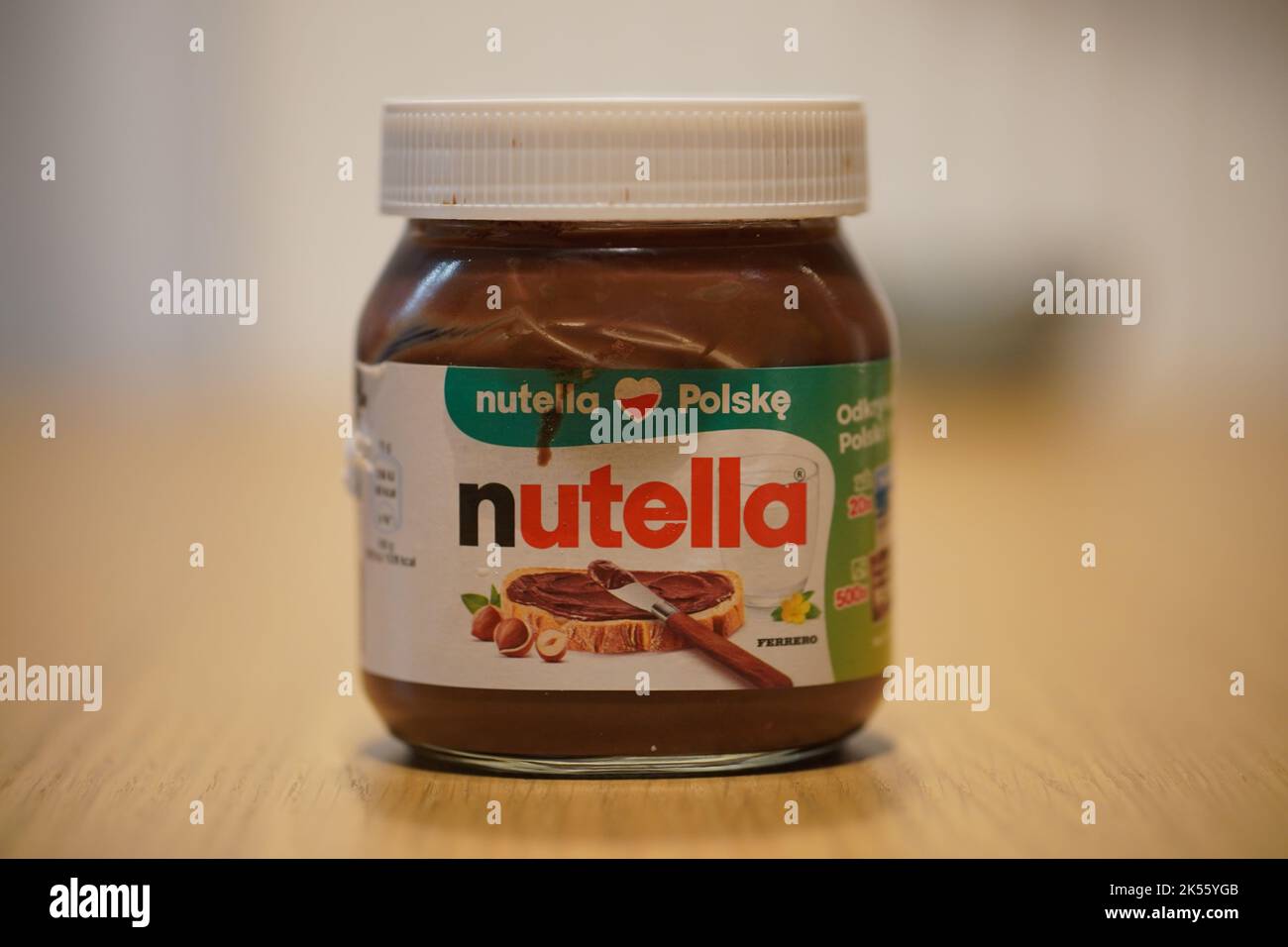 Jar ferrero nutella hazelnut chocolate Banque de photographies et d ...